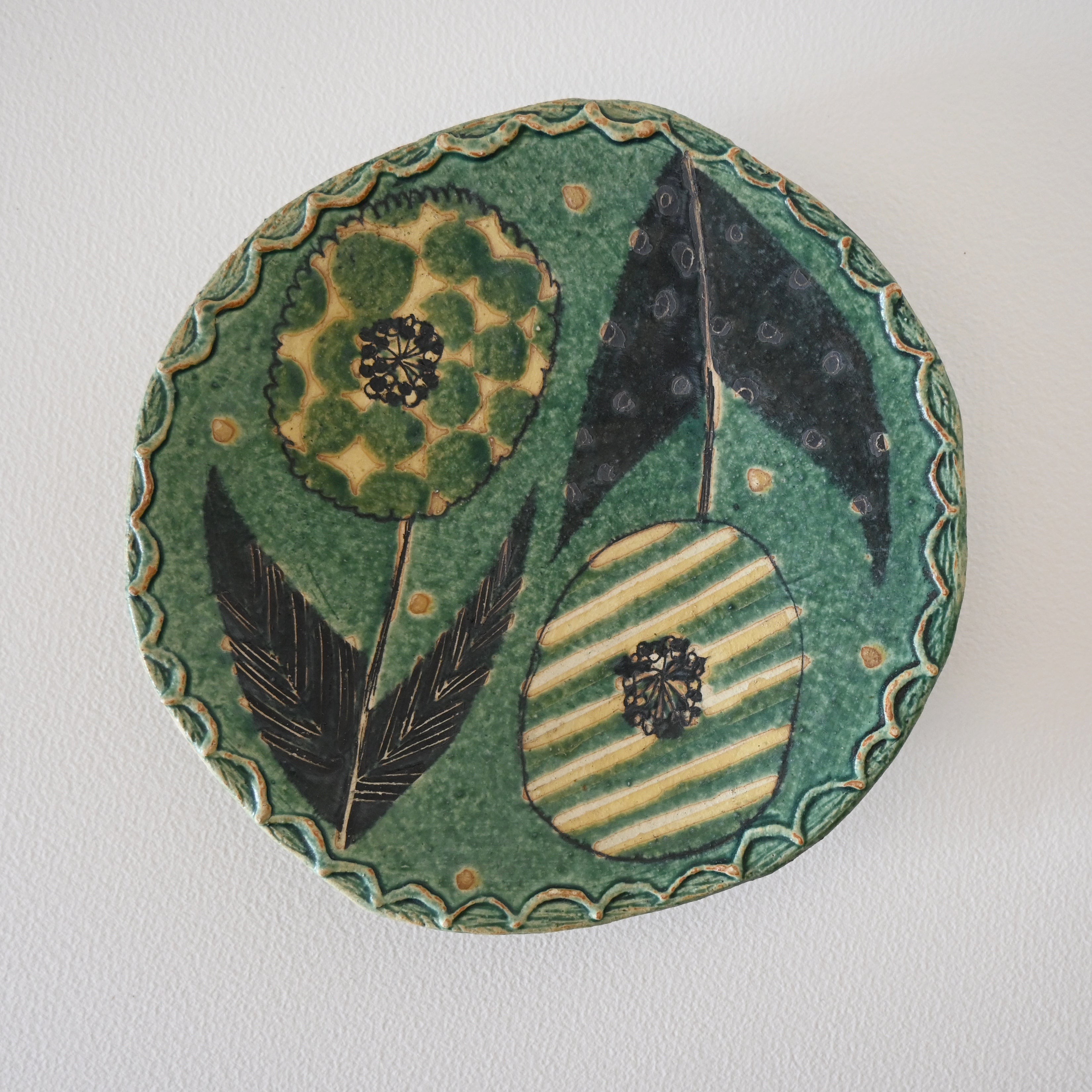 Sumiko Aoki - SA13 two flower plate (green) – paper boat press