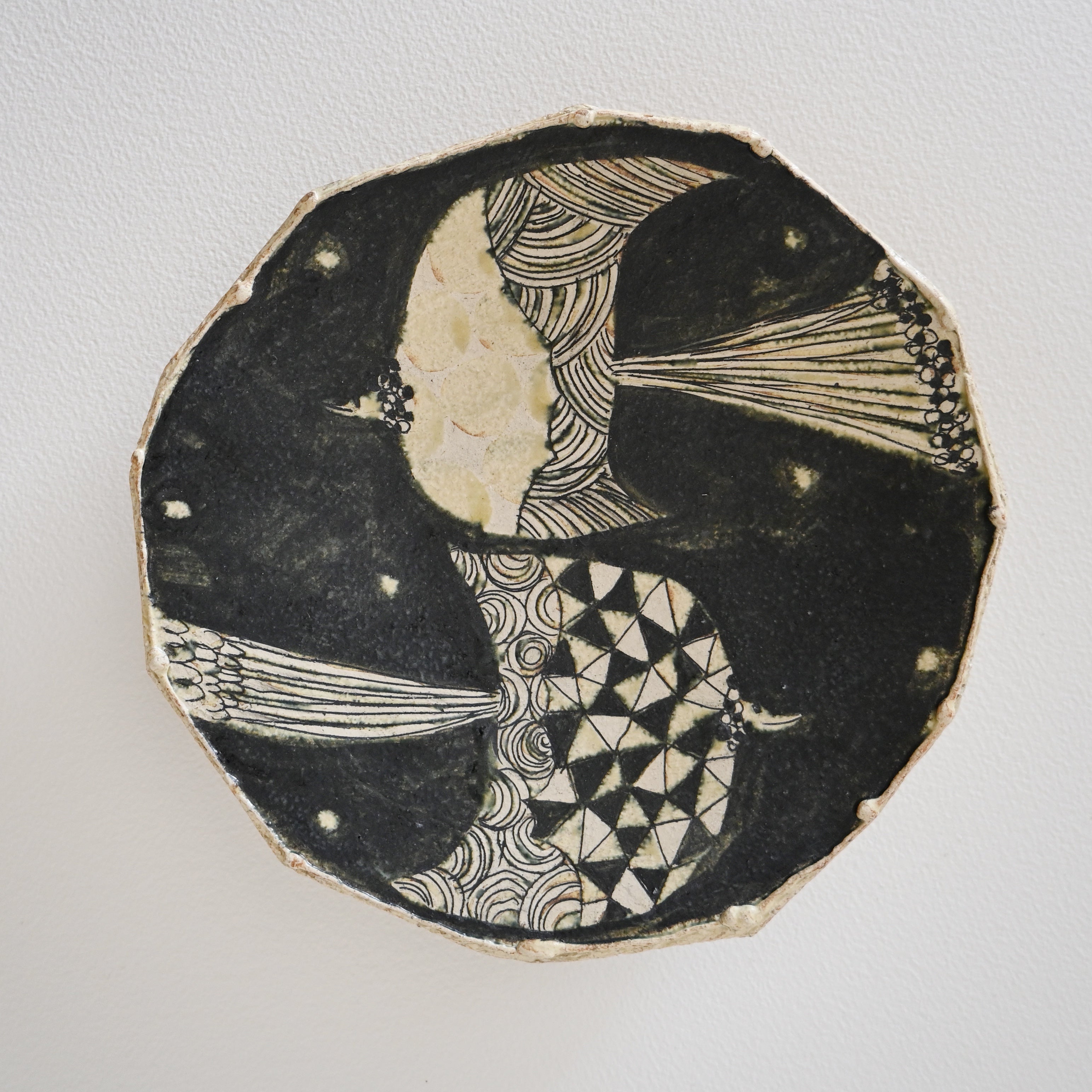 Sumiko Aoki - SA16 two birds plate (black) – paper boat press